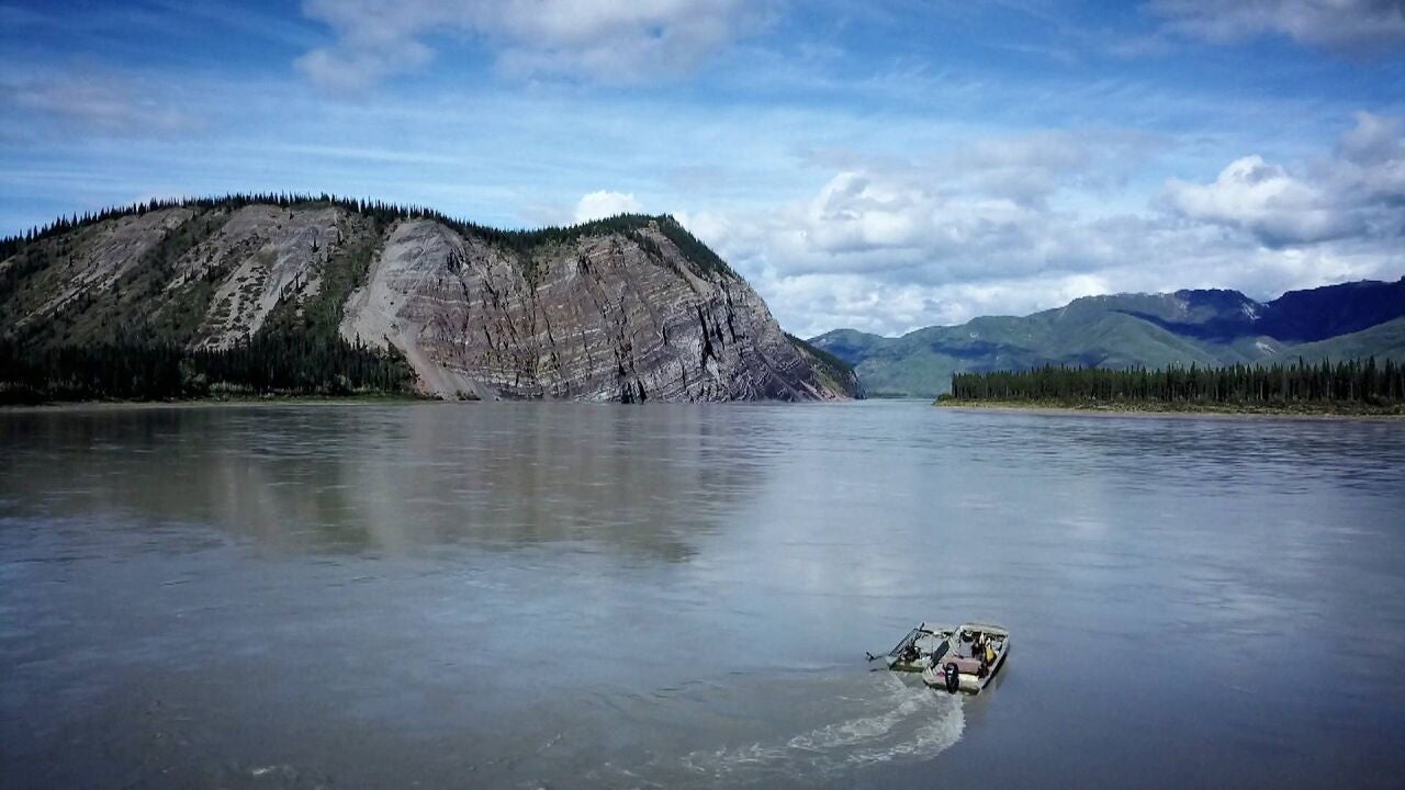 Así se prepara Andy Bassich para cazar alces en Alaska