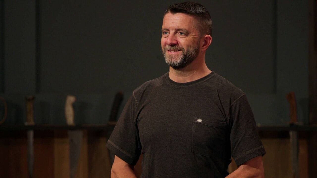 El juez Ben Abbott vuelve a poner su récord de imbatibilidad a prueba en Forjado a fuego